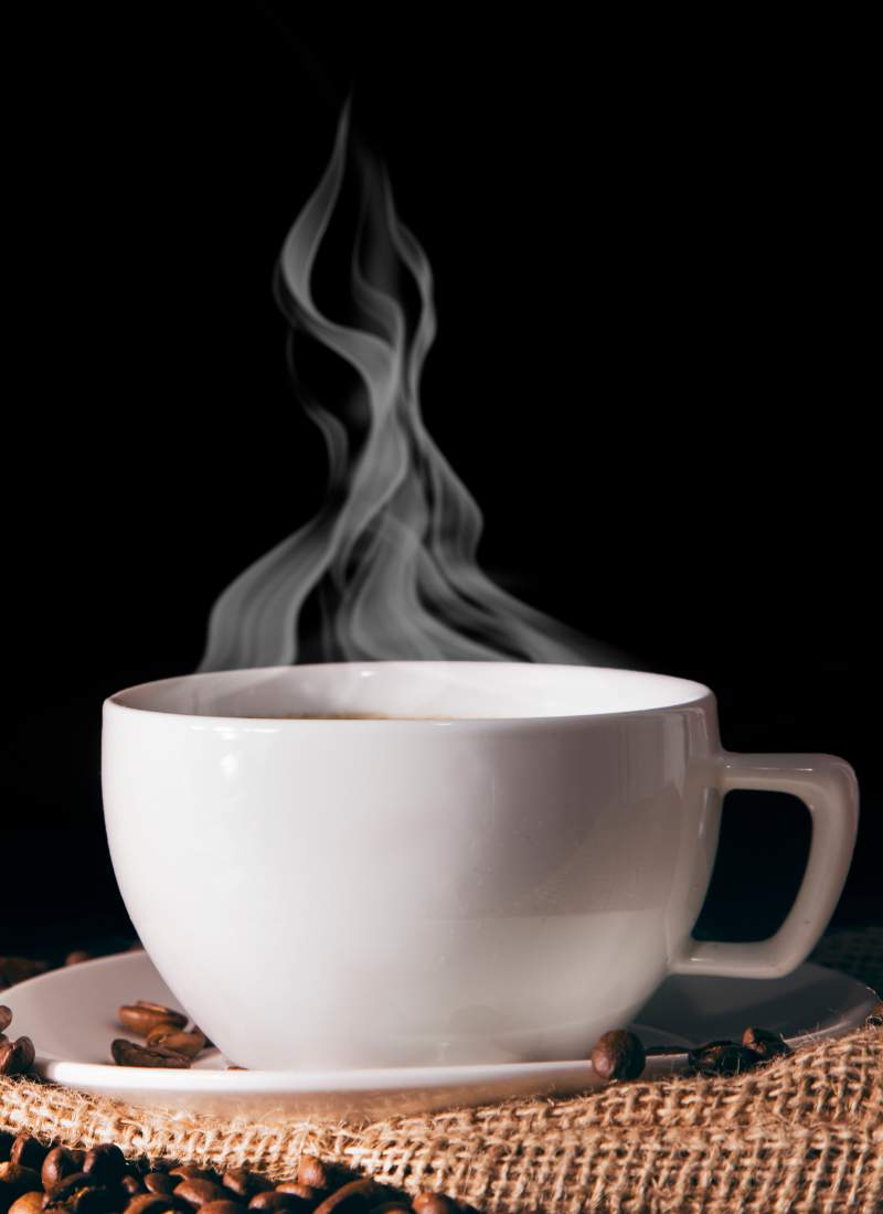 Maroon Cafe & Bar - Cafe Maroon